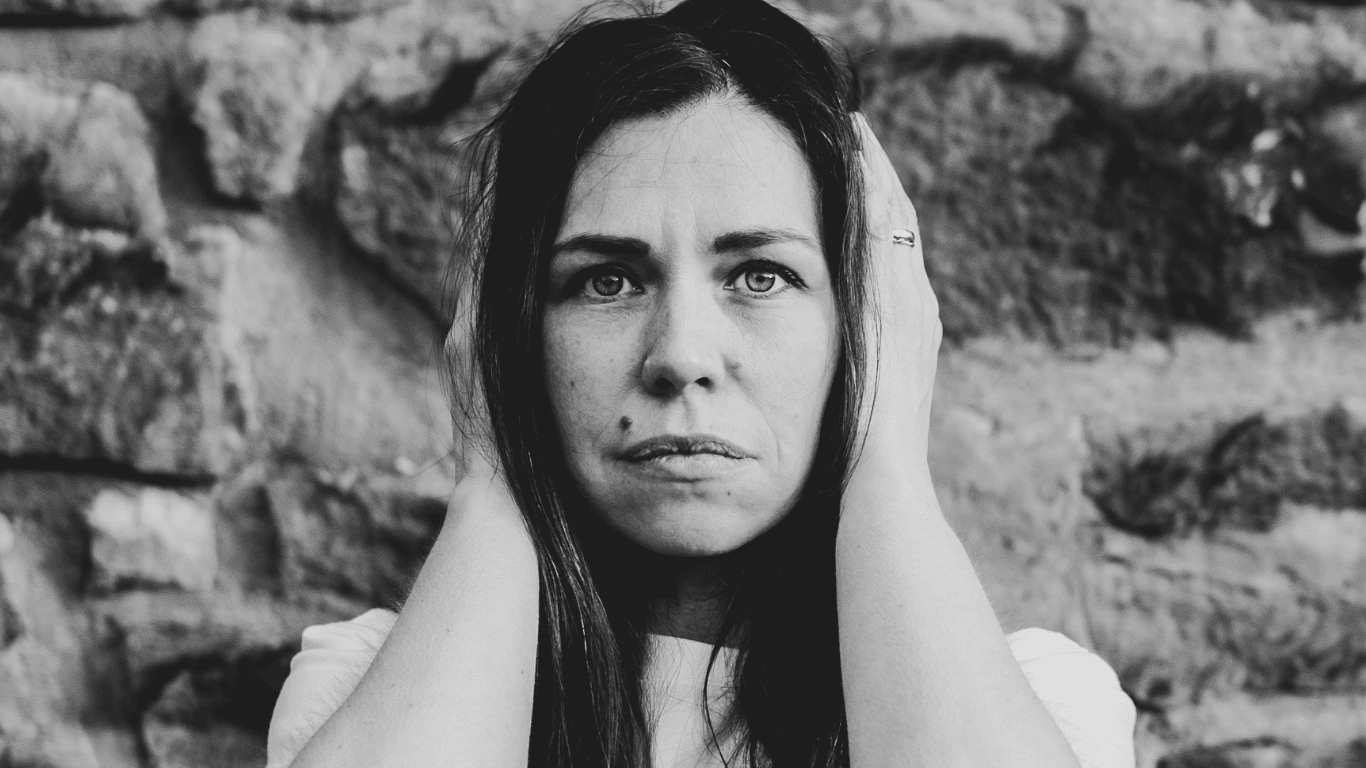 Psoriasis on Ears: Understanding and Managing this Condition - Health ...